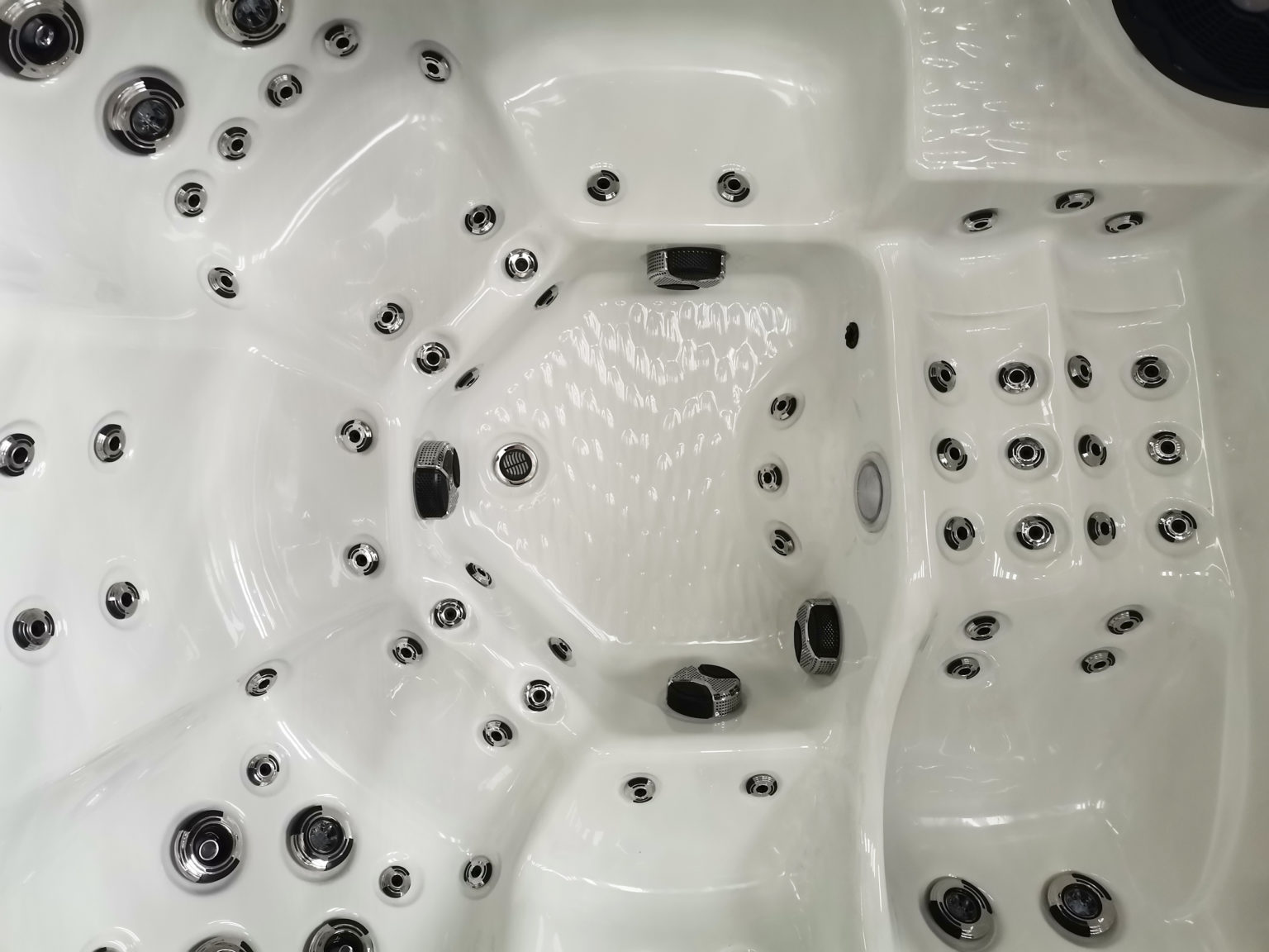 Platinum Spas Infinity 6 Person Hot Tub | Hot Tub Spa